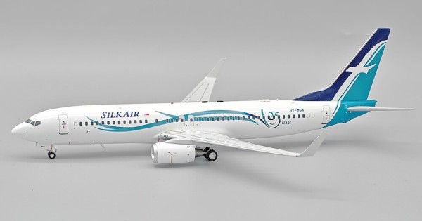 1/200 737-8SA SILK AIR 25 YEARS SPECIAL SCHEME 9V-MGA