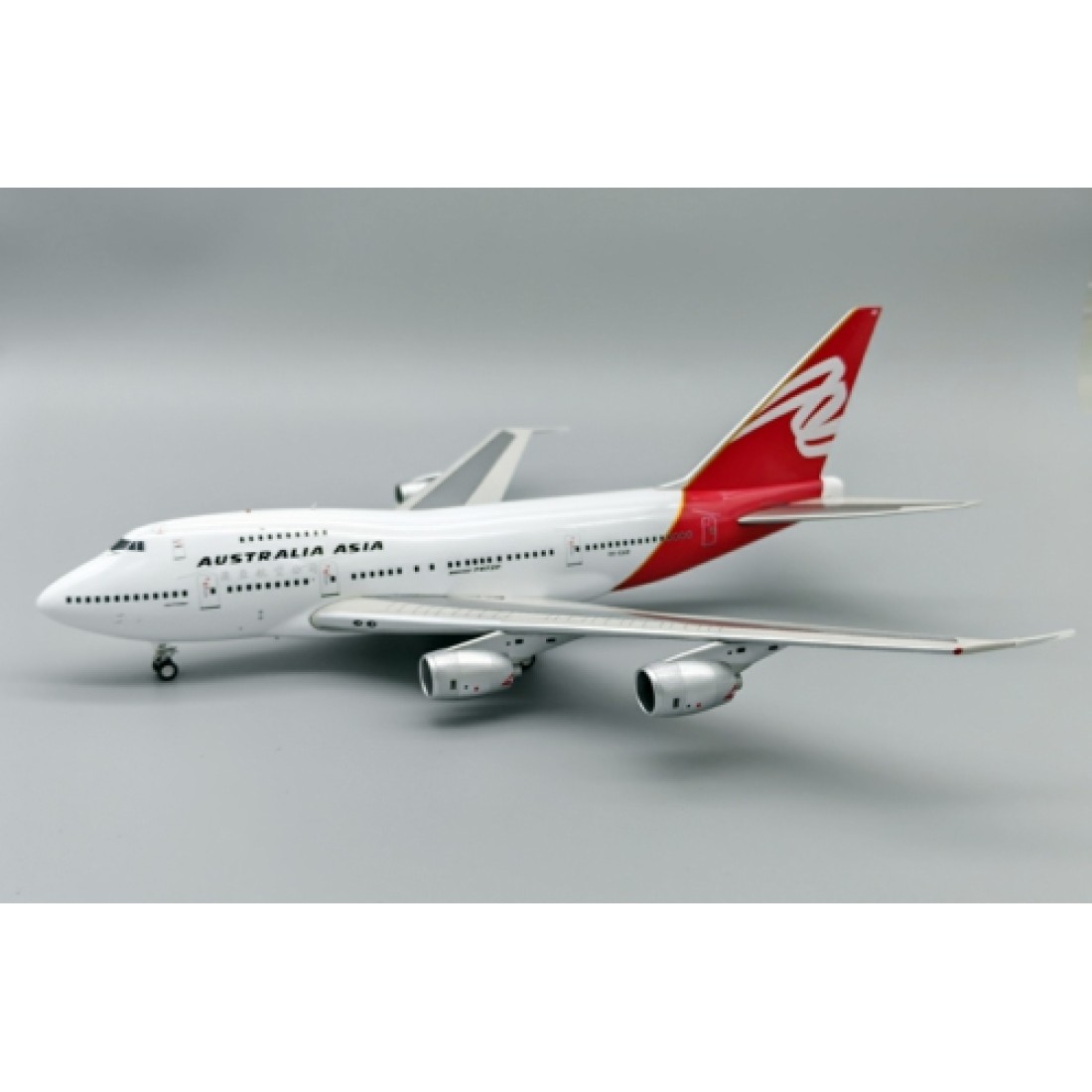 1/200 QANTAS BOEING 747SP-38 VH-EAB WITH STAND LIMITED 48 MODELS