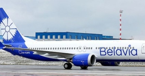 1/200 BELAVIA BELARUSIAN AIRLINES BOEING 737-8 MAX REG: EW-528PA LH2306