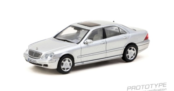 1/64 MERCEDES-BENZ S-CLASS BRILLIANT SILVER METALLIC